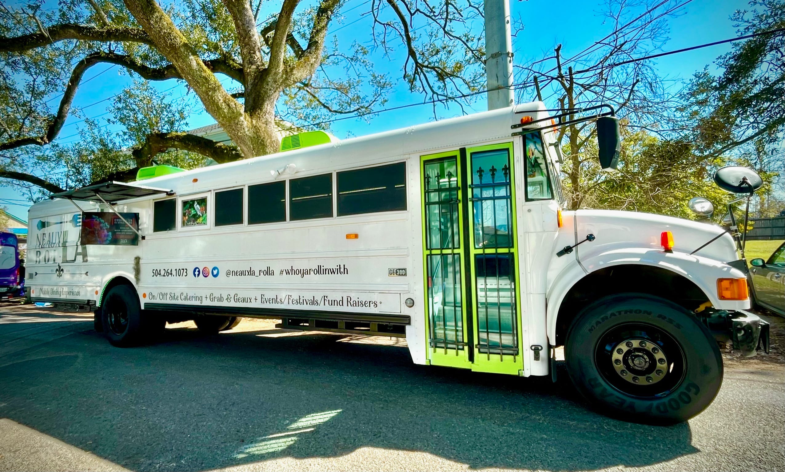 Best Food Trucks | NeauxLA RolLA