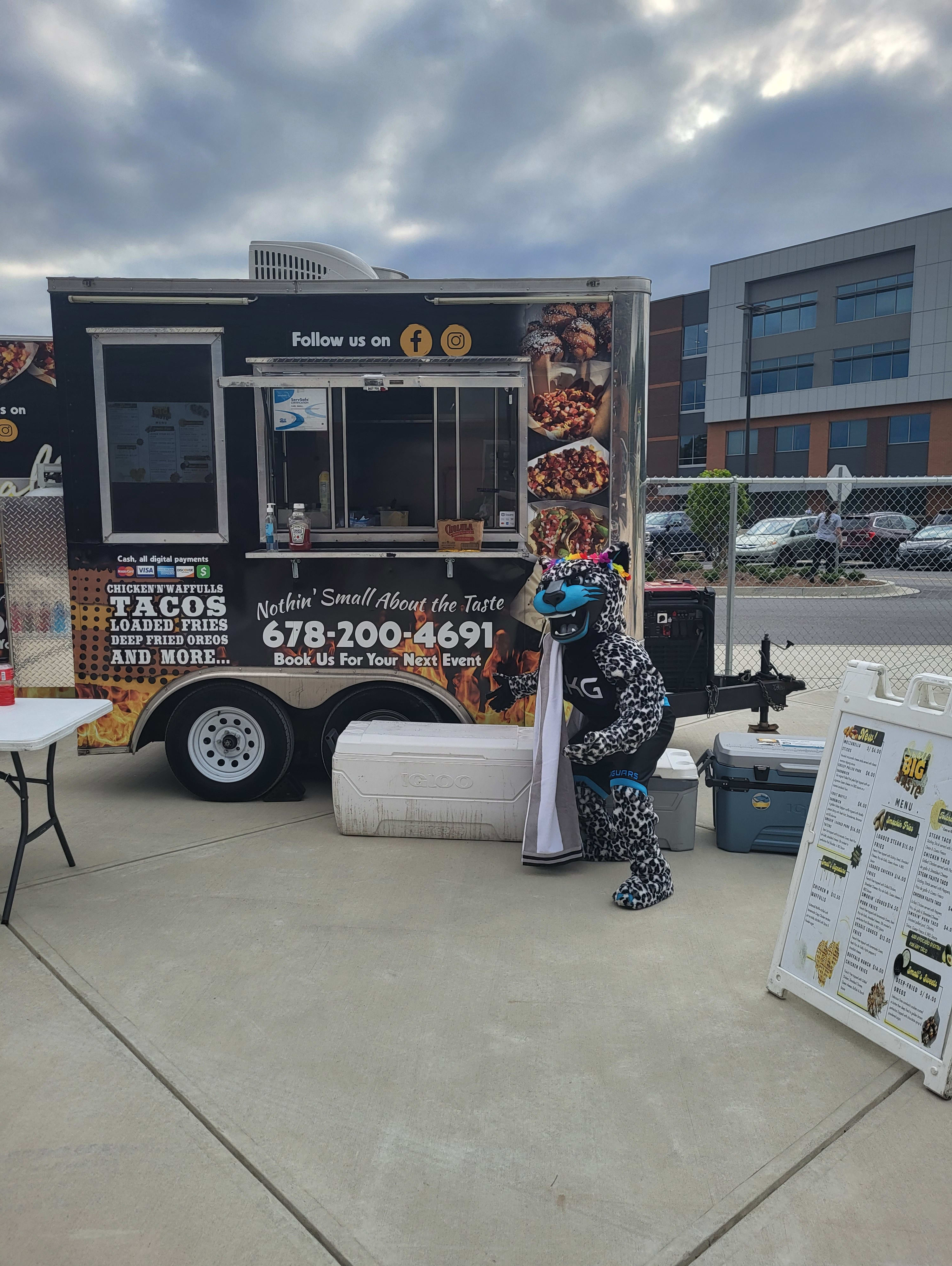 Best Food Trucks | Small's BIG Taste - menu