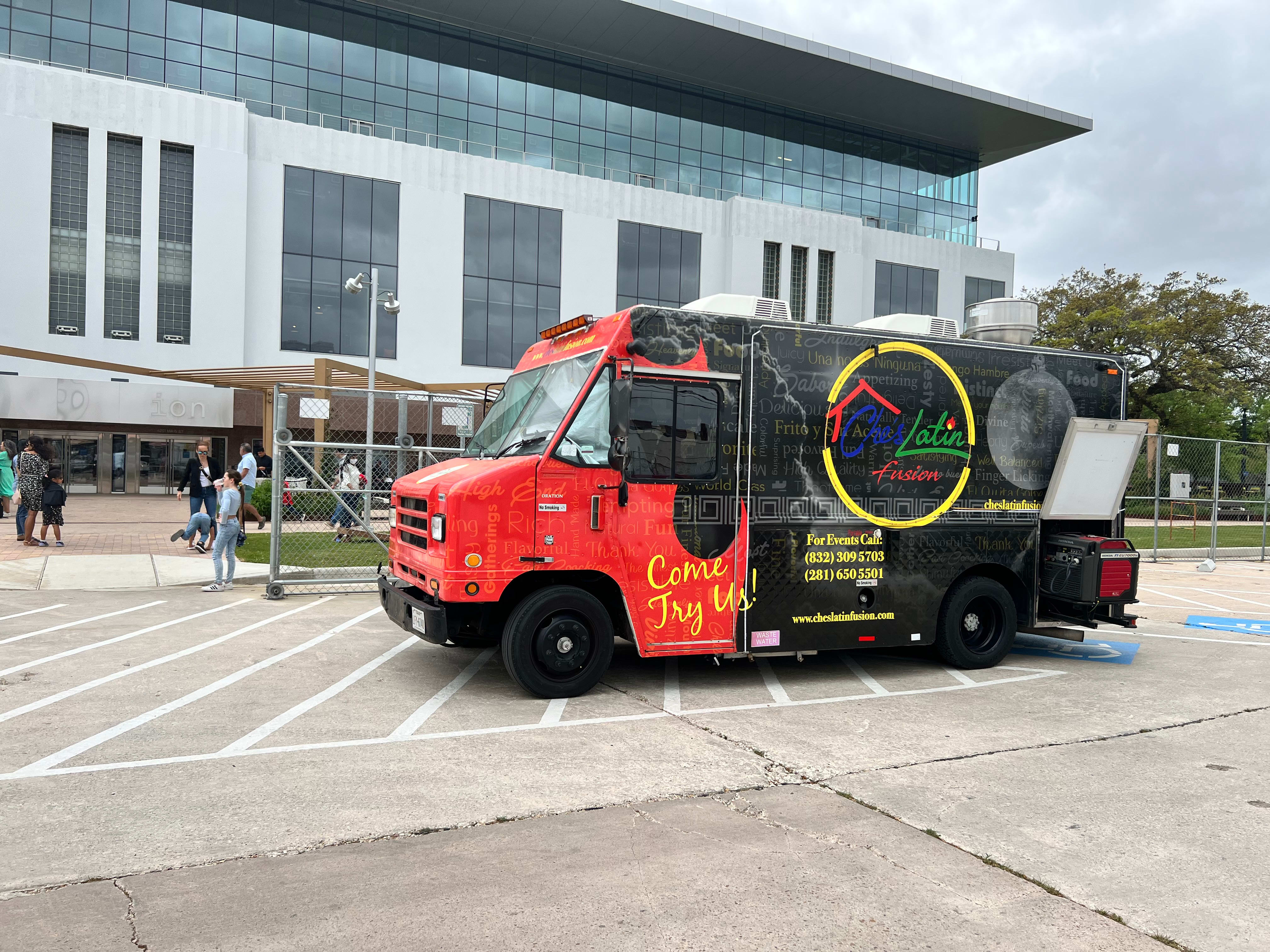 Best Food Trucks | Ches Latín Fusion