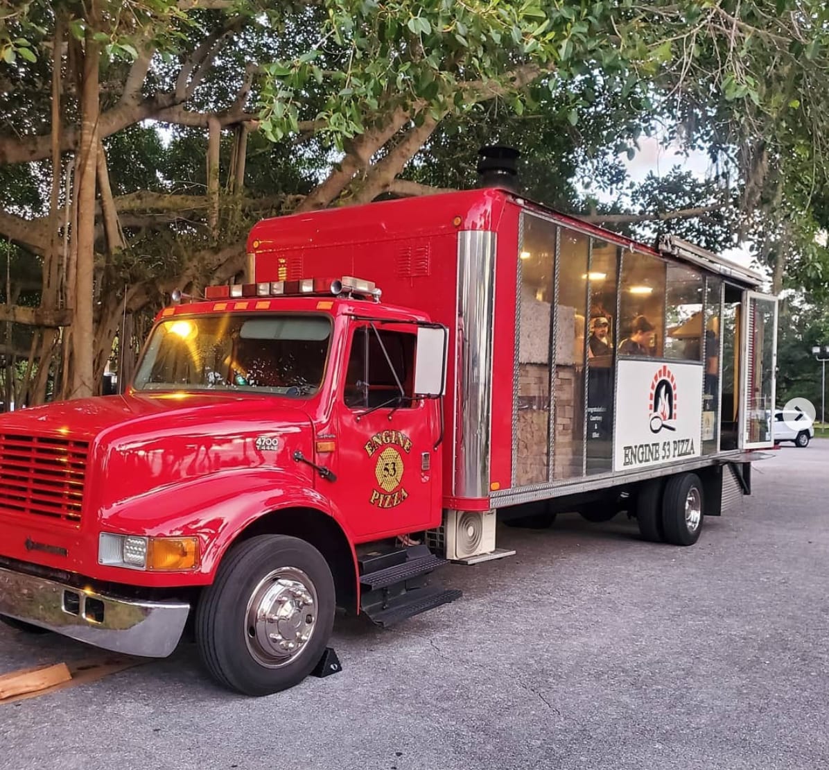 Best Food Trucks | ENGINE 53 PIZZA