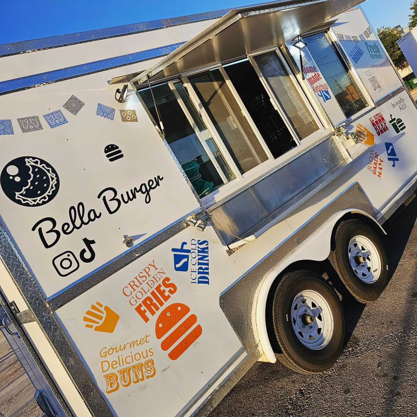 Best Food Trucks | Bella Burger