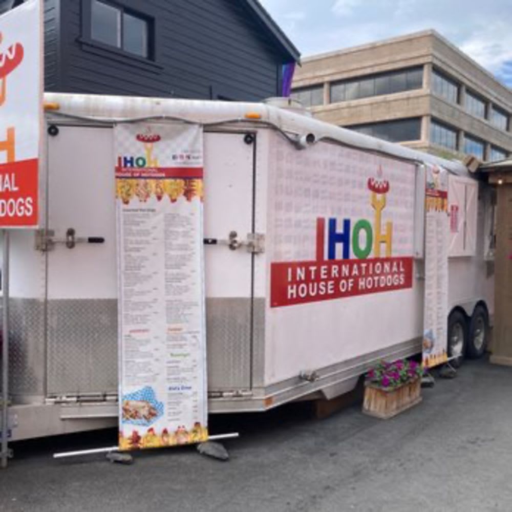 Best Food Trucks | Best-10 Food Trucks in Anchorage